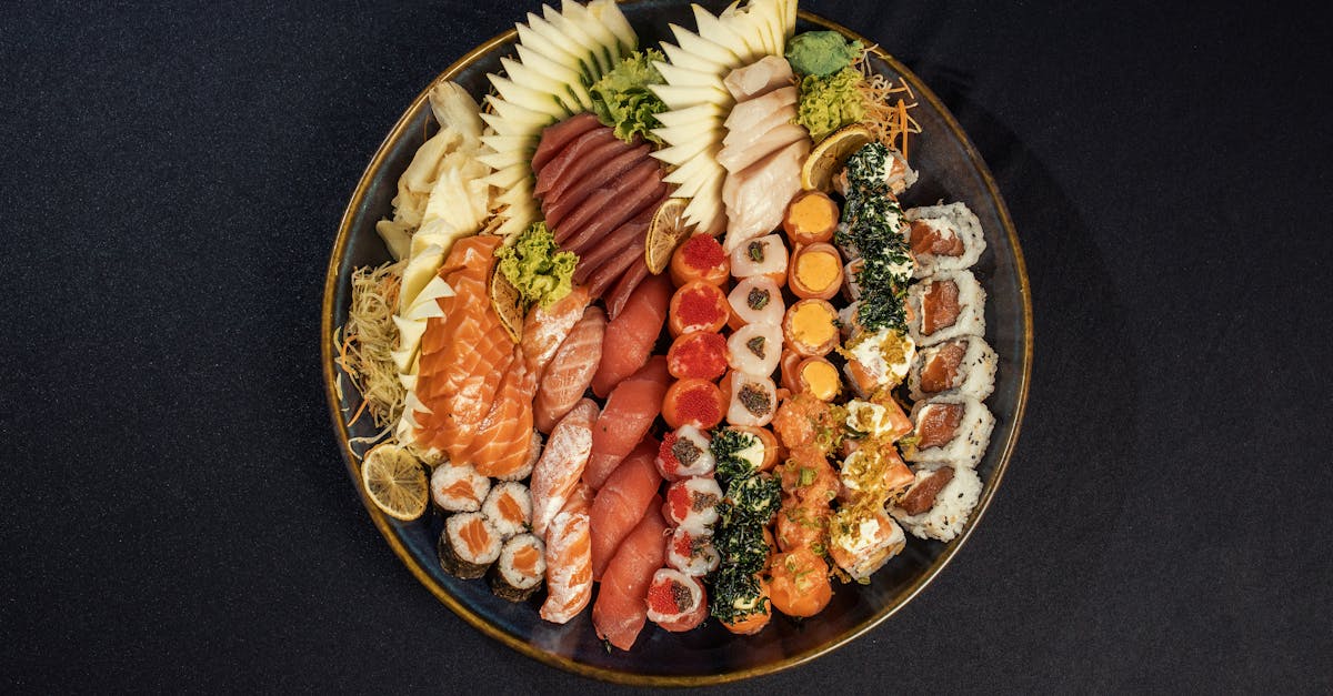 Un poisson à crocs s'attaque aux baigneurs en France : le redoutable ...